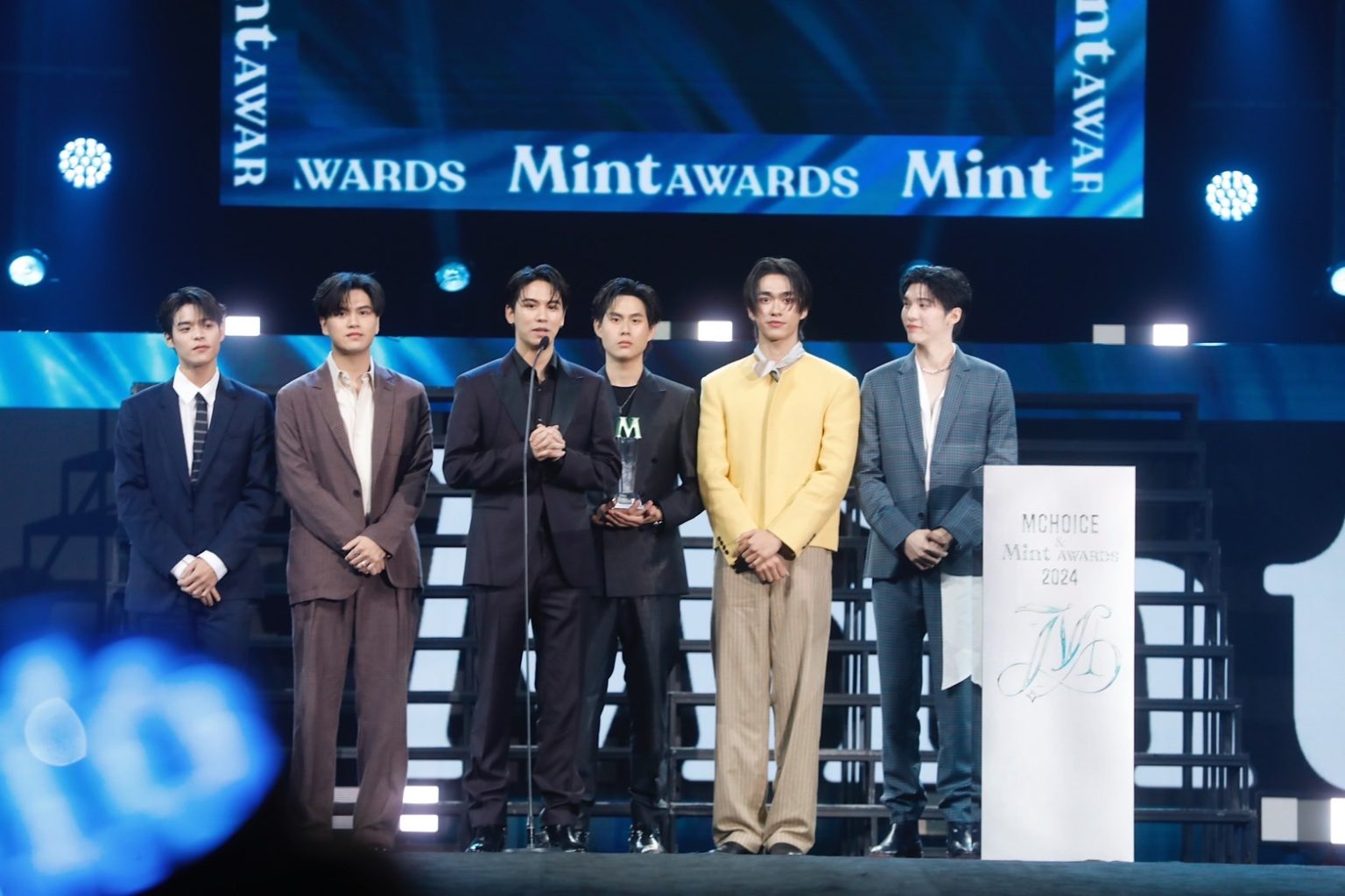 “We Are คือเรารักกัน” คว้ารางวัลแห่งปี “ENTERTAINMENT PROGRAM OF THE YEAR” จากเวที “Mint Awards ...